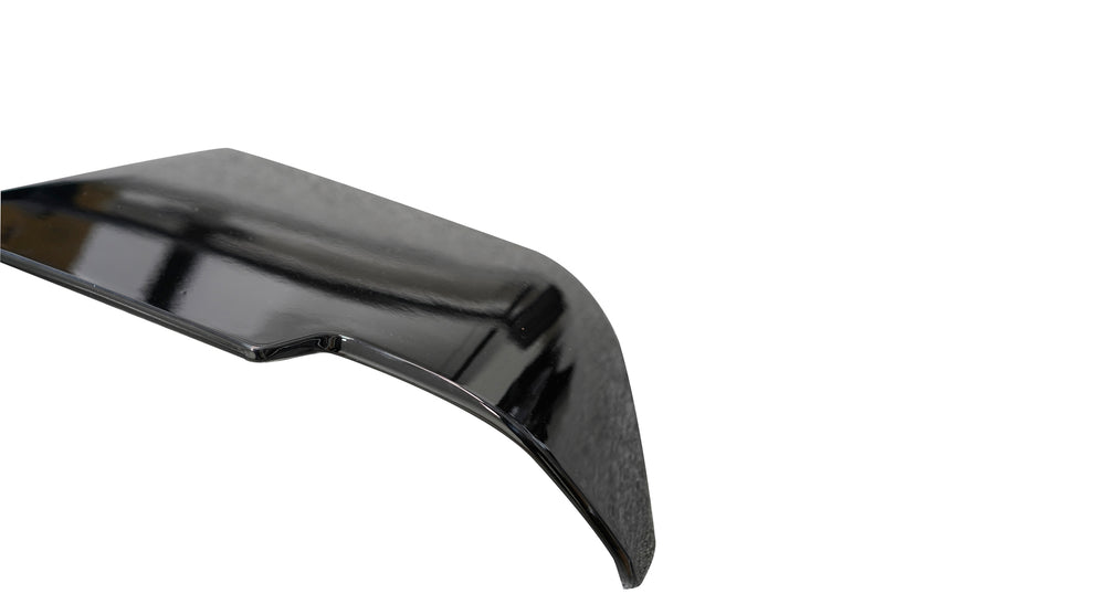 AFTERMARKET REAR SPOILER - LR131685 – Elite International Motors LLC